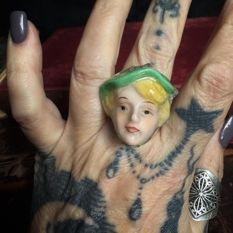 Vintage Figurine Ring - Etsy