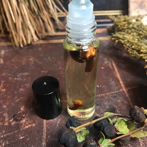 Four Thieves Essential Oil, Four Thieves Roll On, Thieves Oil, Four ...