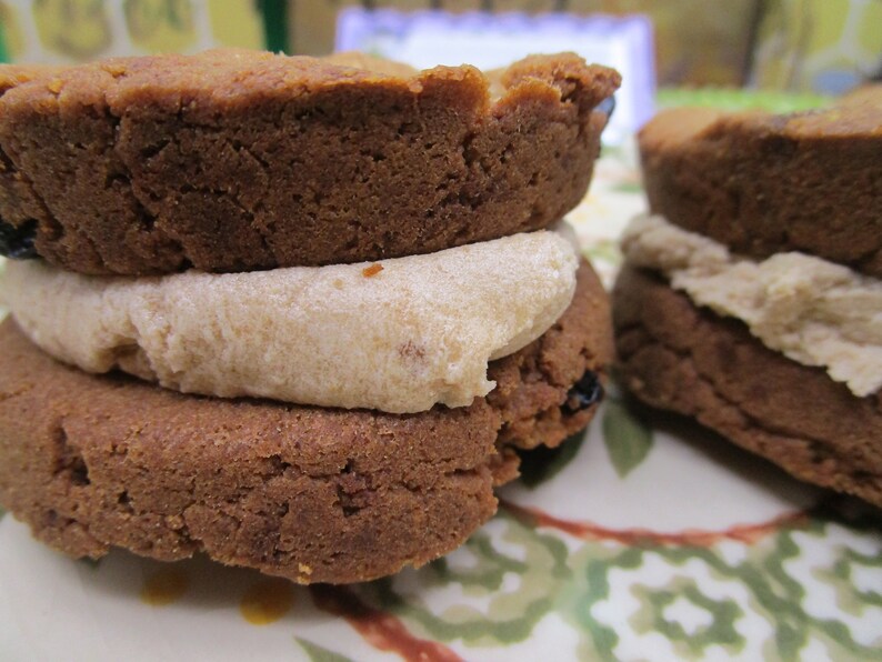 High Protein Cookie Sandwich, Gluten Free, Dairy Free, Vegan, Anabolic ...