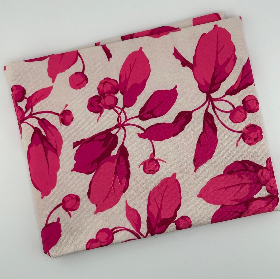 1/2 Yard 18 Inches of Bud MN47 From Flower Market by Martha Negley for ...