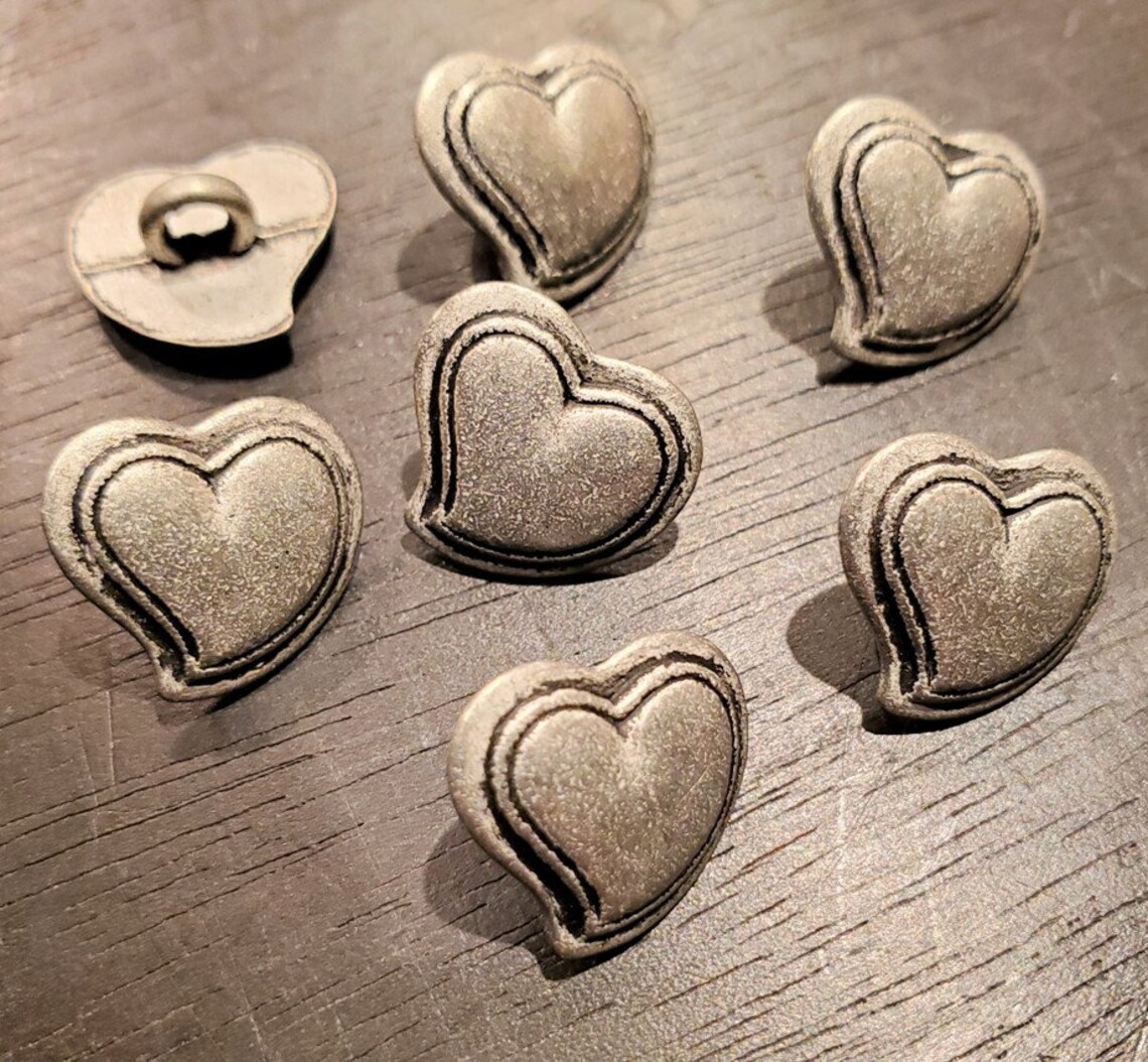 Silver Matte Heart Buttons, 1/2, Vintage, 9 Pcs. Shank Button - Etsy UK