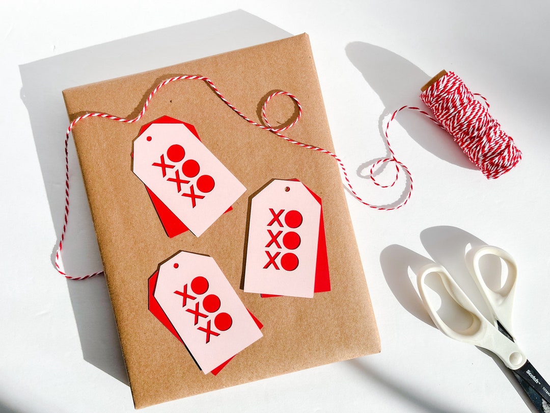 XO Gift Tags, Set of 12 Pink and Red XOXO Cutout Present Labels, Cute ...
