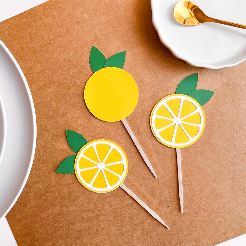 Lemon Cupcake Topper - Etsy