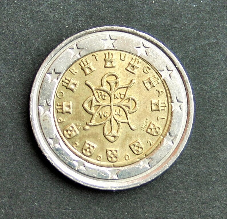 Portuguese 2002 2 Euro Coin With Error KM747 FREEPOST Reduced .. Now 50 ...