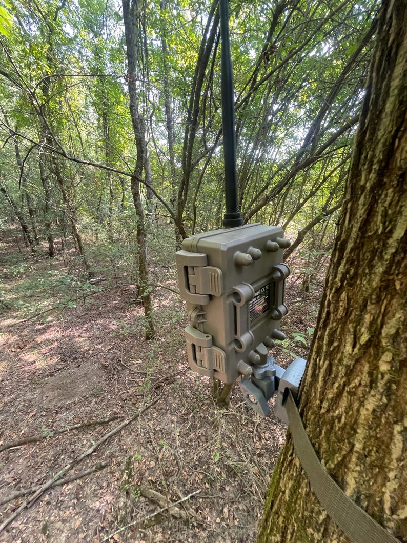 Adjustable Trail Camera Mount for Public Land: 2-way Bracket (pan and ...