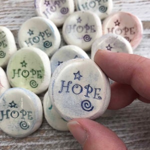 Hope Stones | Worry Stones, Inspirational Word Stones, Rocks 1-1000 Qty ...