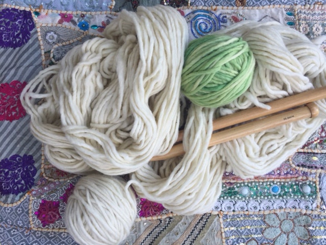 Natural Roving - Chunky Knitting - Cream Natural Wool - Cream Roving ...