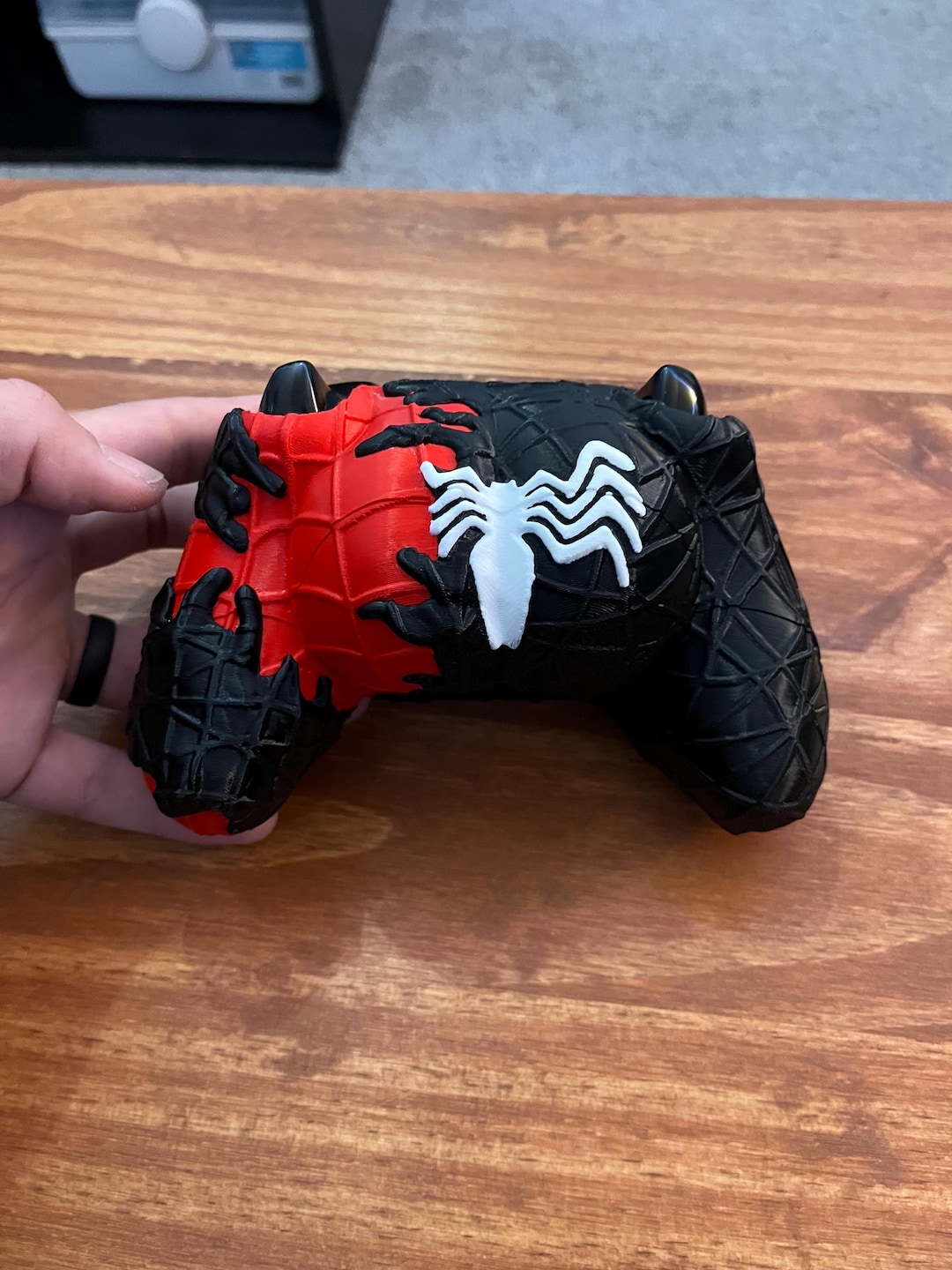 Venom Inspired Buttcheek Xbox Controller Cover, 3D Printed Venom 3 Xbox ...