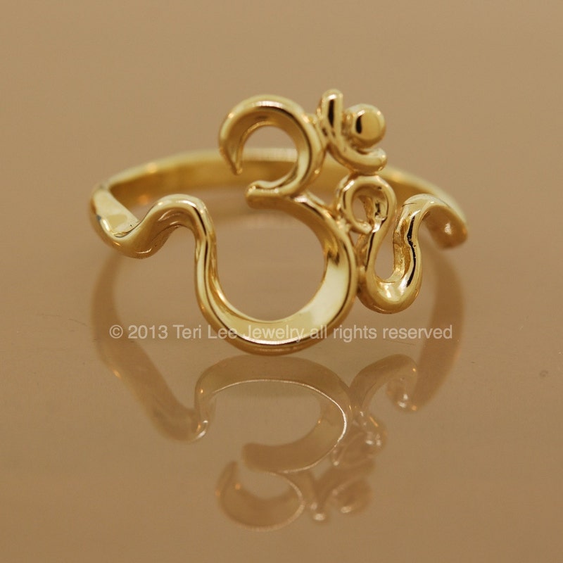 Om Ring - Etsy