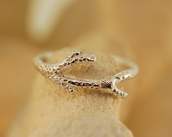 Tocco Ring - Etsy Canada