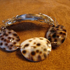 Leopard Print Shell 14K Gold Filled Bracelet - Etsy