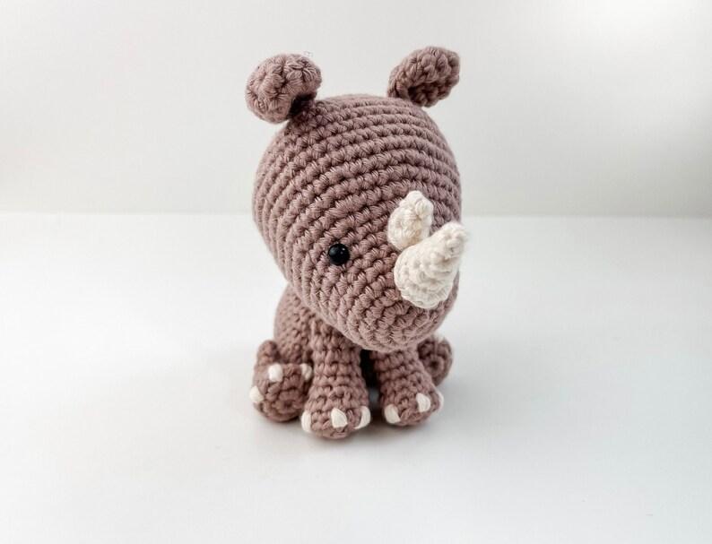 Rhino CROCHET PATTERN Amigurumi PDF Crochet Pattern - Etsy