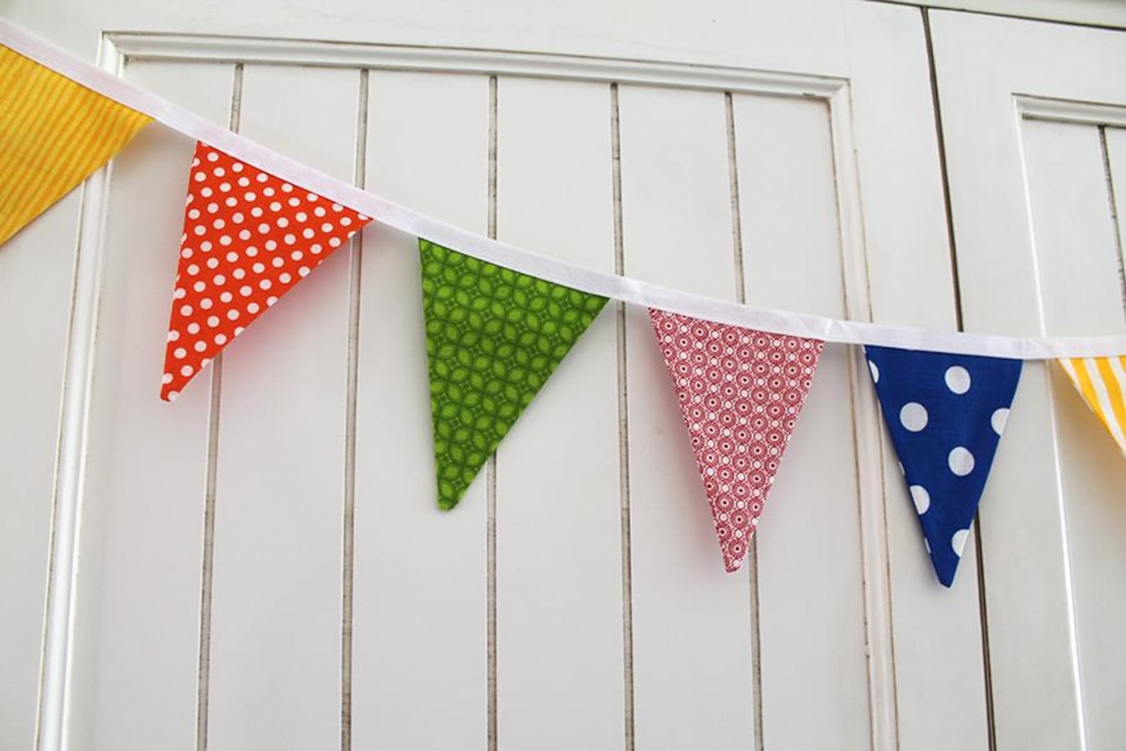 Party Bunting. Circus Decoration. Fabric Banner. Photo Prop. Pennant ...