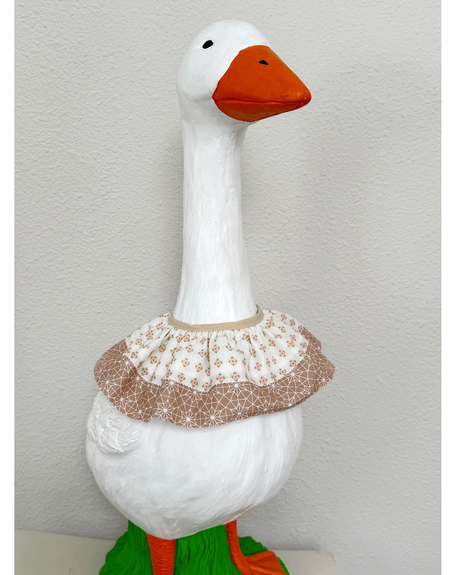 Porch Goose Ruffle Collar, Sewing Digital Pattern, Yard Art. Make a ...