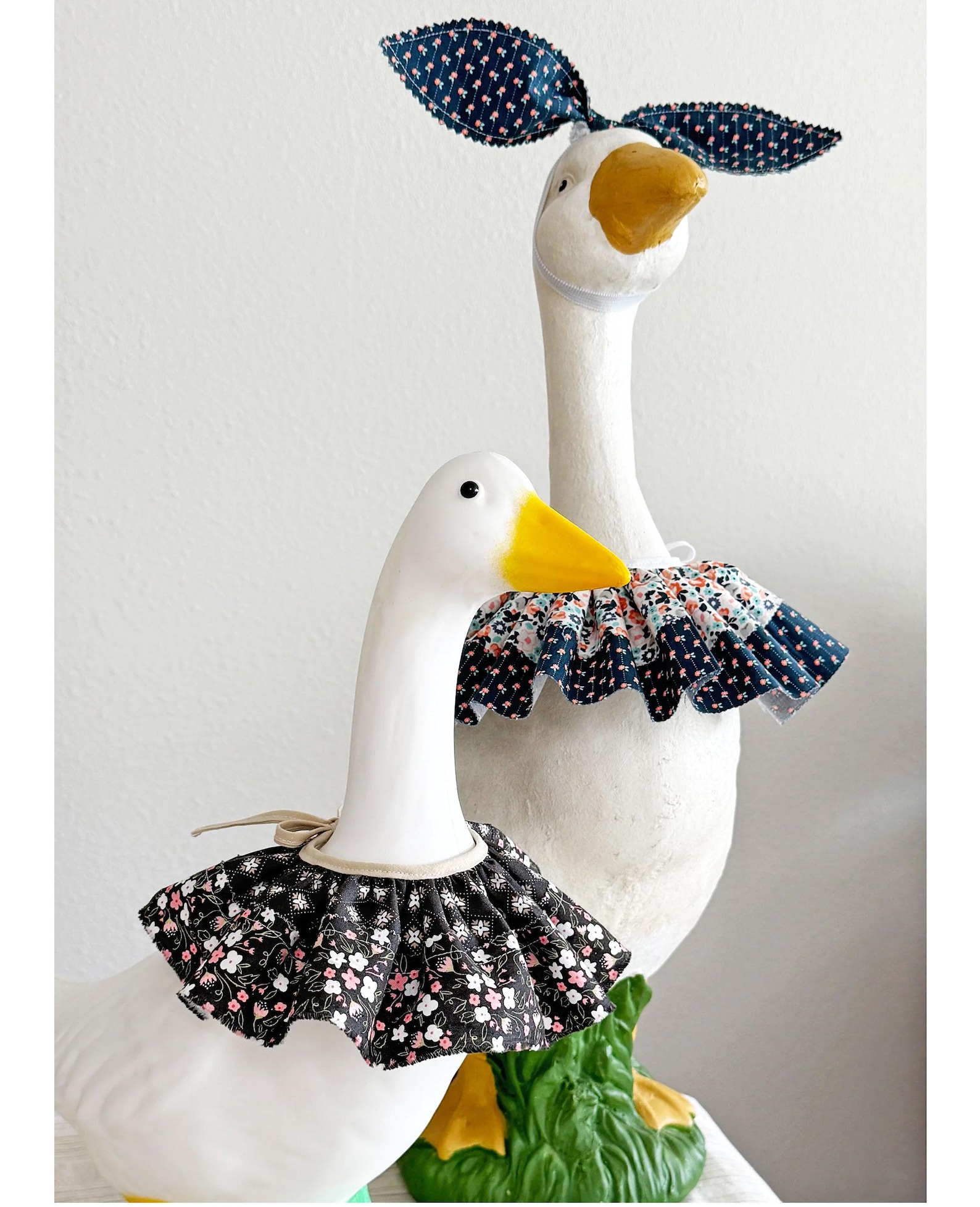 Porch Goose Ruffle Collar, Sewing Digital Pattern, Yard Art. Make a ...
