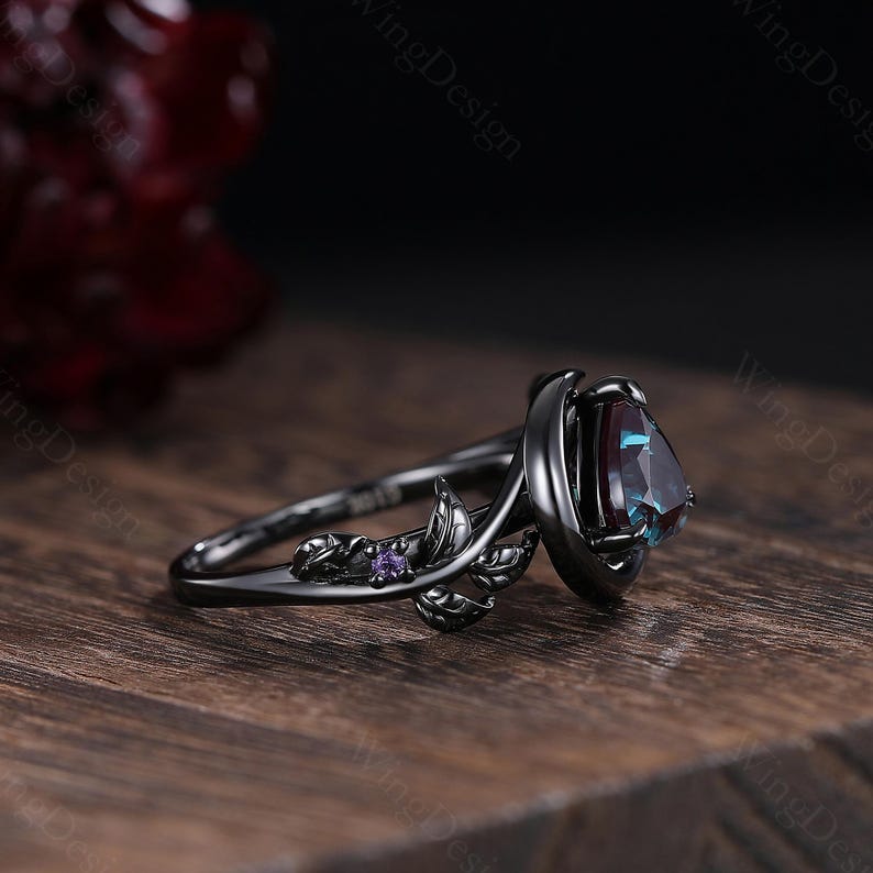 Unique Heart Shaped Blue Sandstone Couple Ring Gothic Black Gold His ...