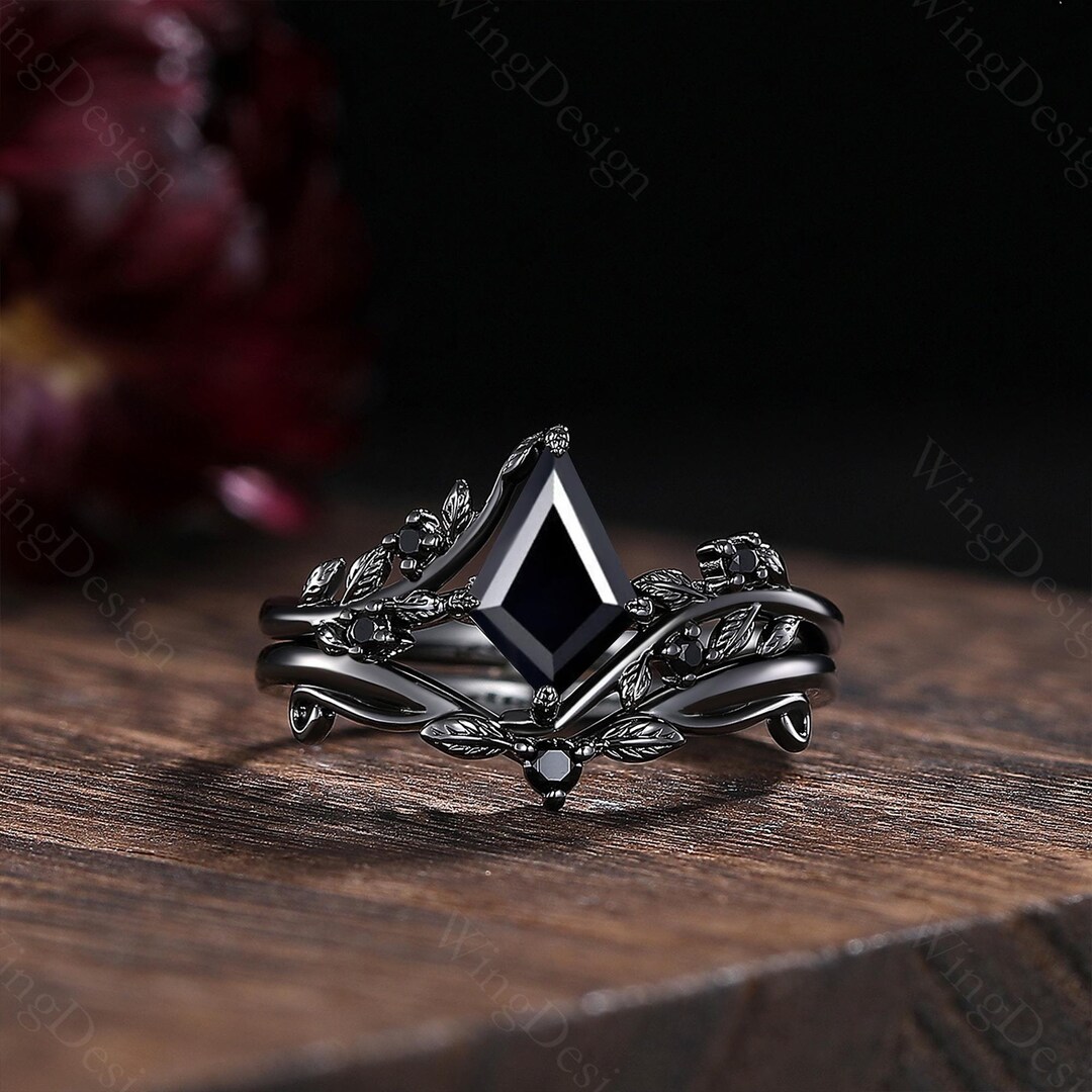 Gothic Kite Black Onyx Engagement Ring Set Black Gold Wedding Band ...