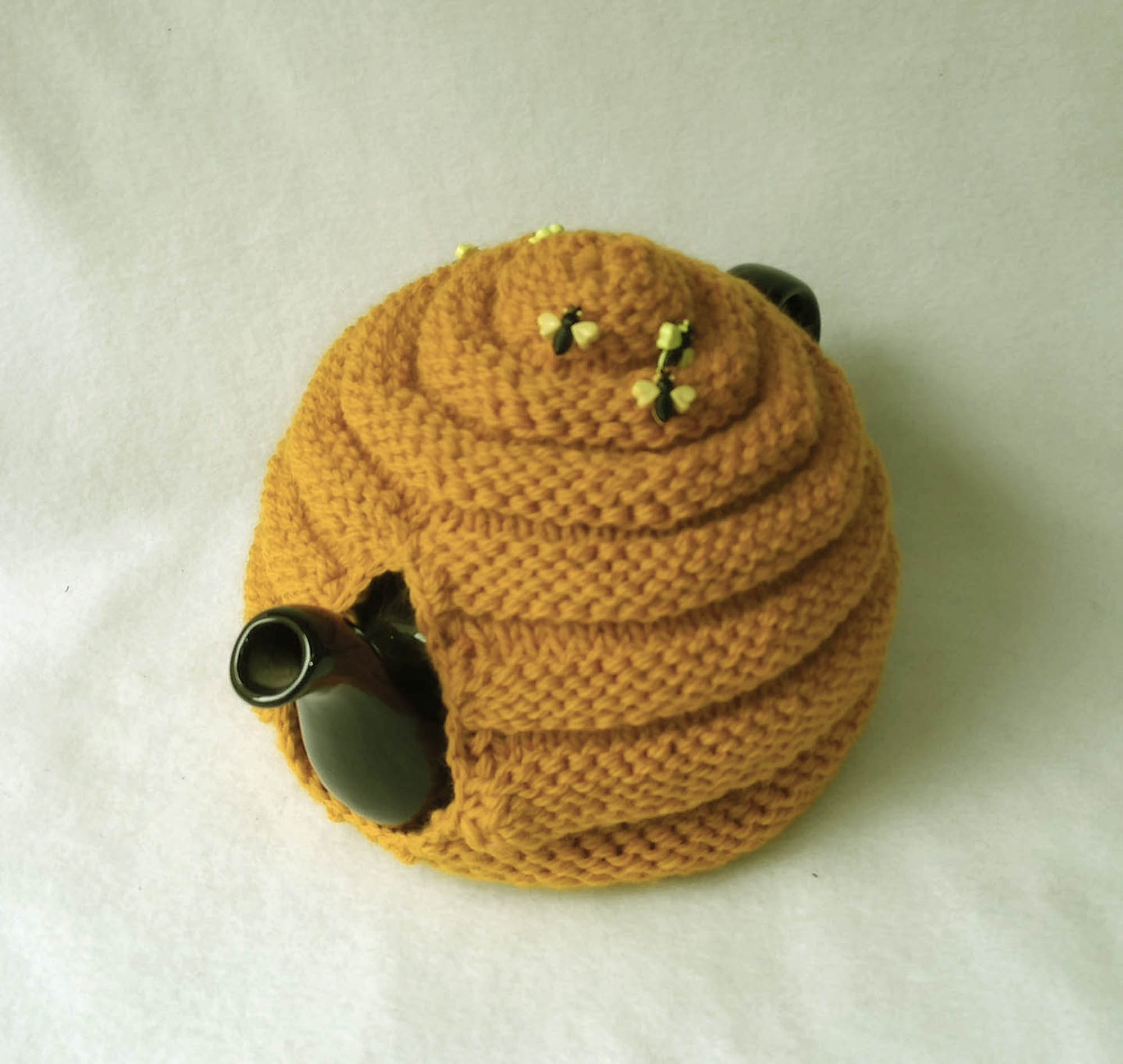 Hand Knitted Bee Hive Teapot Cozy Bee Tea Cosy, Tea Accessories Wool ...