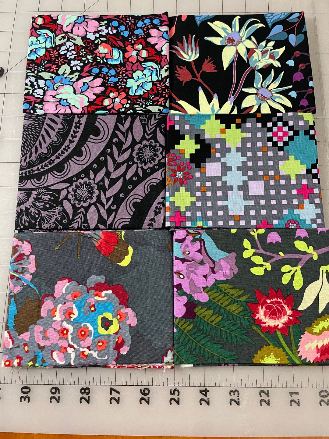 Anna Maria Horner Fabric 6 Piece Dark FQ Bundle Love Always, AM Cotton ...