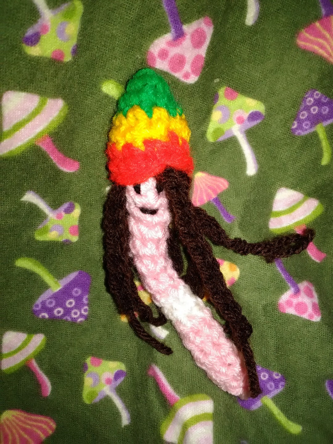 Reggae Worm - Etsy