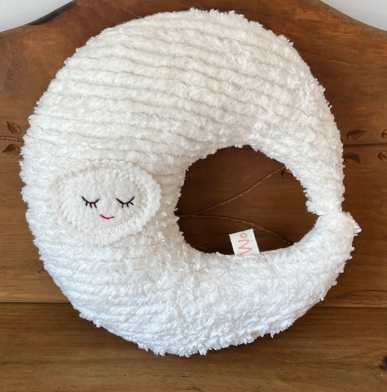 Plush Moon Pillow Toy Baby Child Eco Friendly Crescent Moon Sleepy Eyes ...