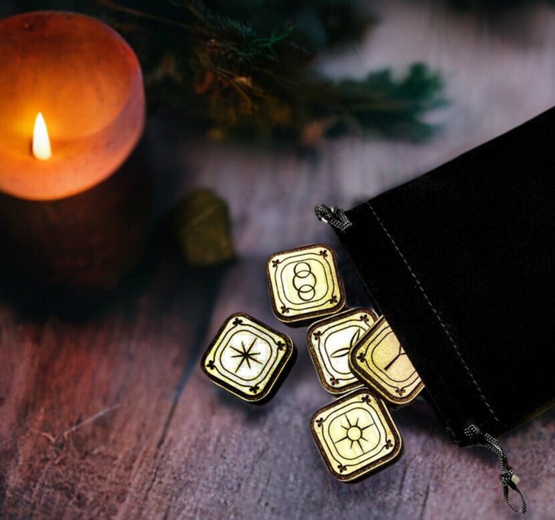 Witch Runes, Wicca Pagan Pocket Rune Set, Tarot, Divination, Pagan Yule ...