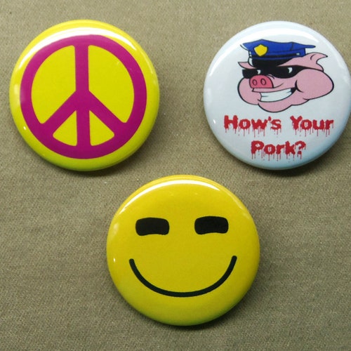 The Stand Randall Flagg Set of Smiley Buttons Magnets or - Etsy