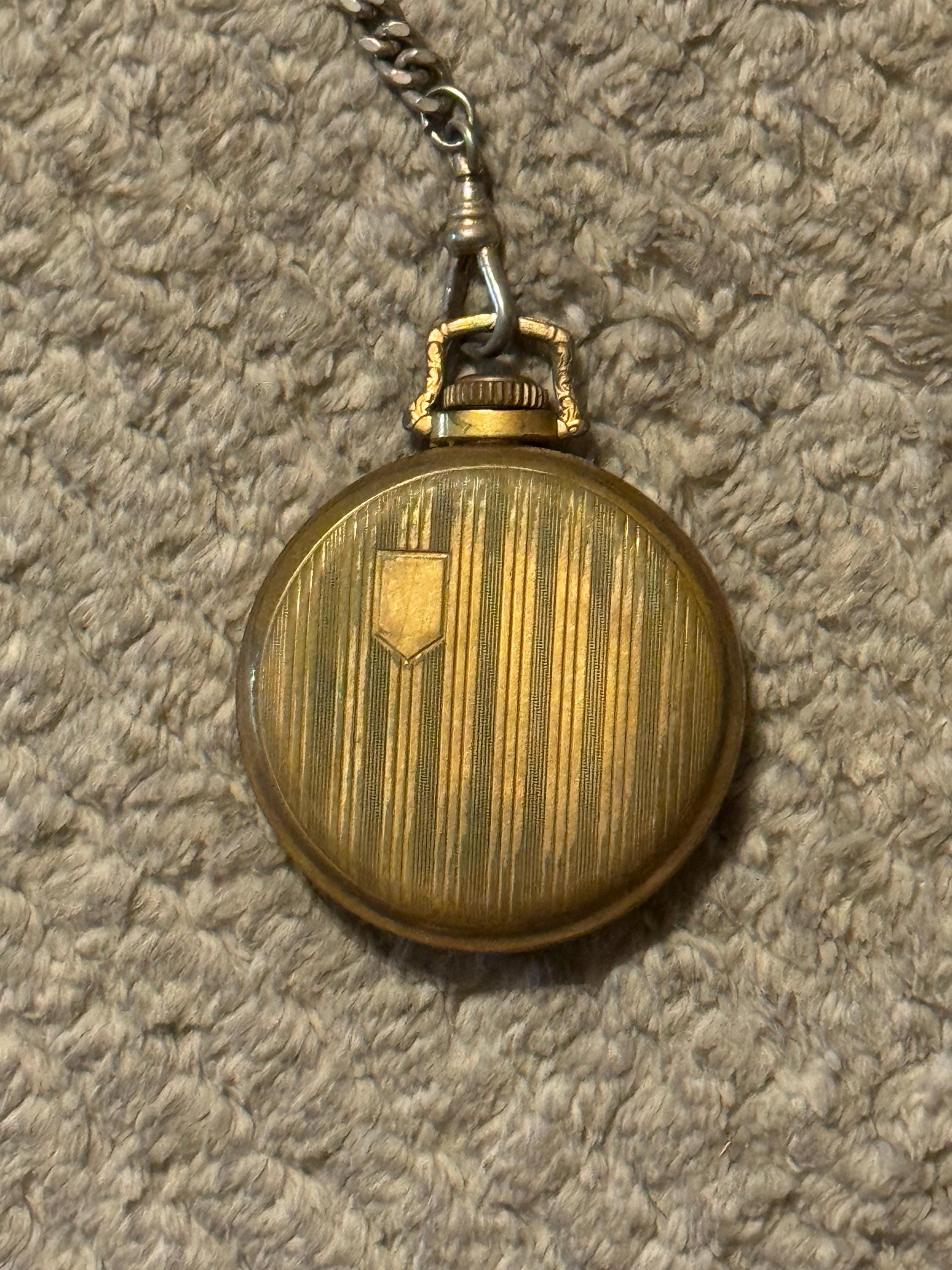 Vintage 1940s New Haven Compensation Pocket Watch 48mm Diameter Case ...