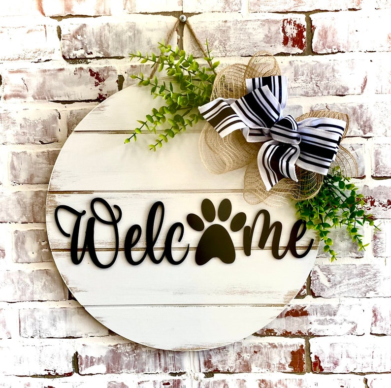 Welcome With Paw Print Door Hangers Wreath Farmhouse Shiplap - Etsy