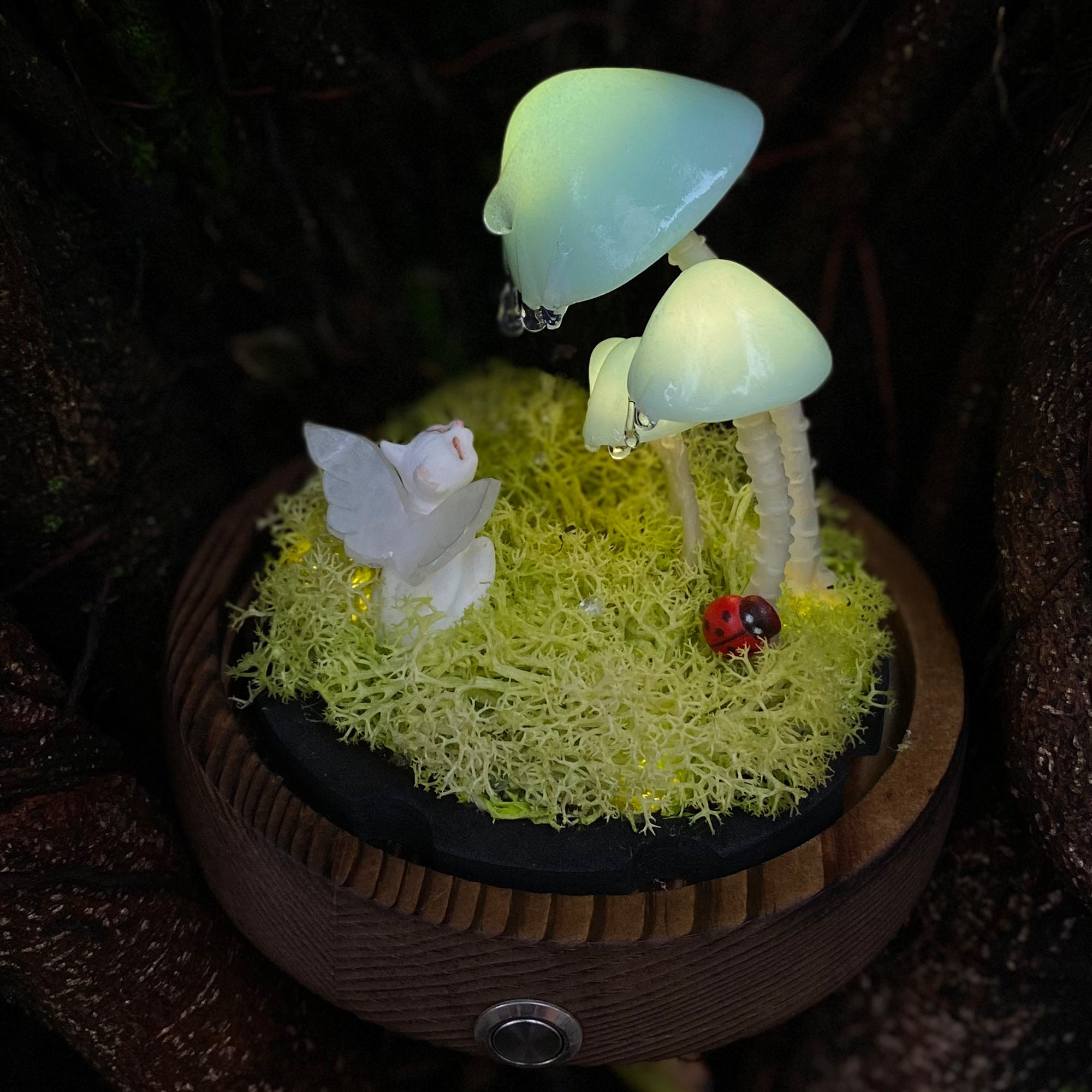 Handmade Mushroom Lamp Blue, Mushrooms Shelter the Angel Cat, Magic ...