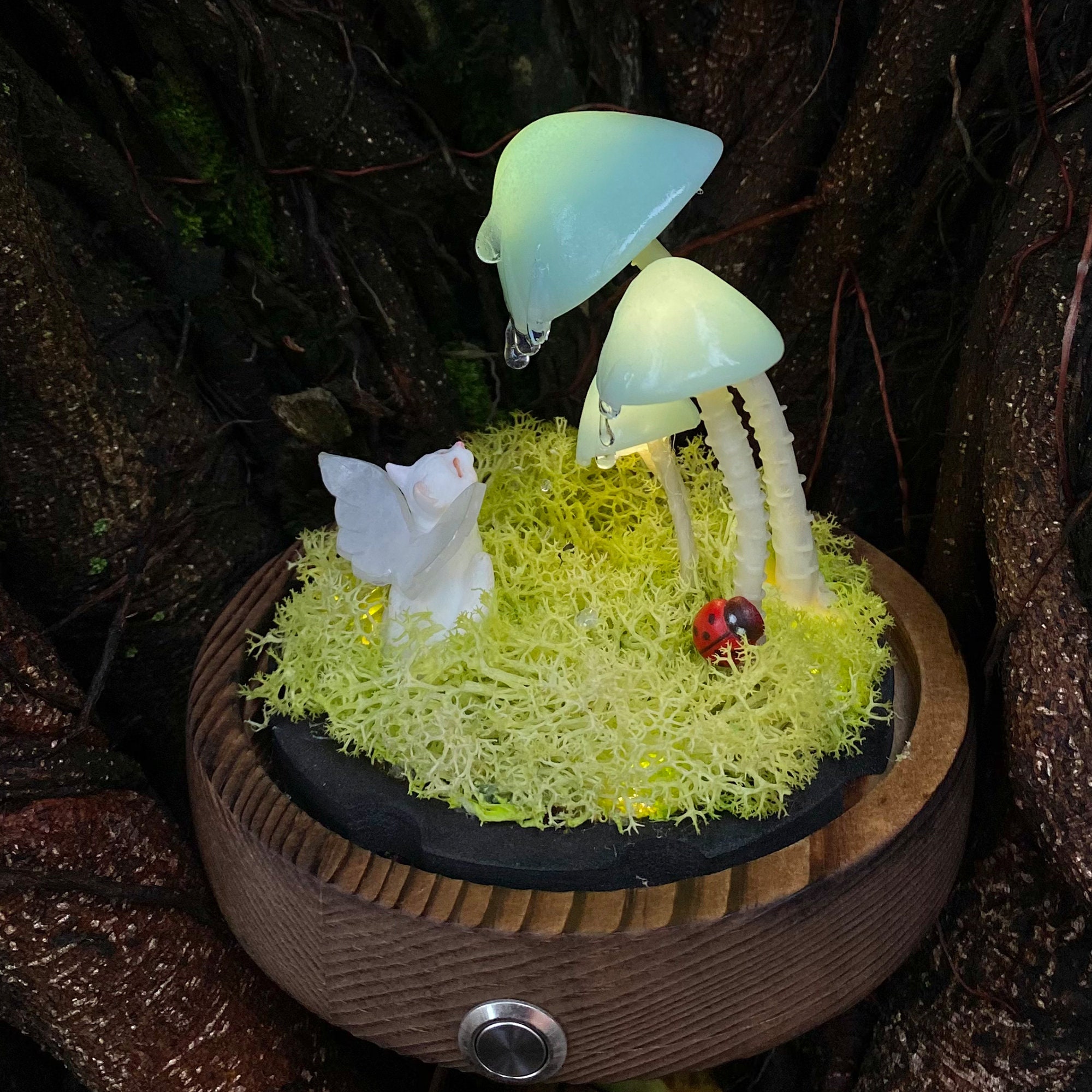Handmade Mushroom Lamp Blue, Mushrooms Shelter the Angel Cat, Magic ...