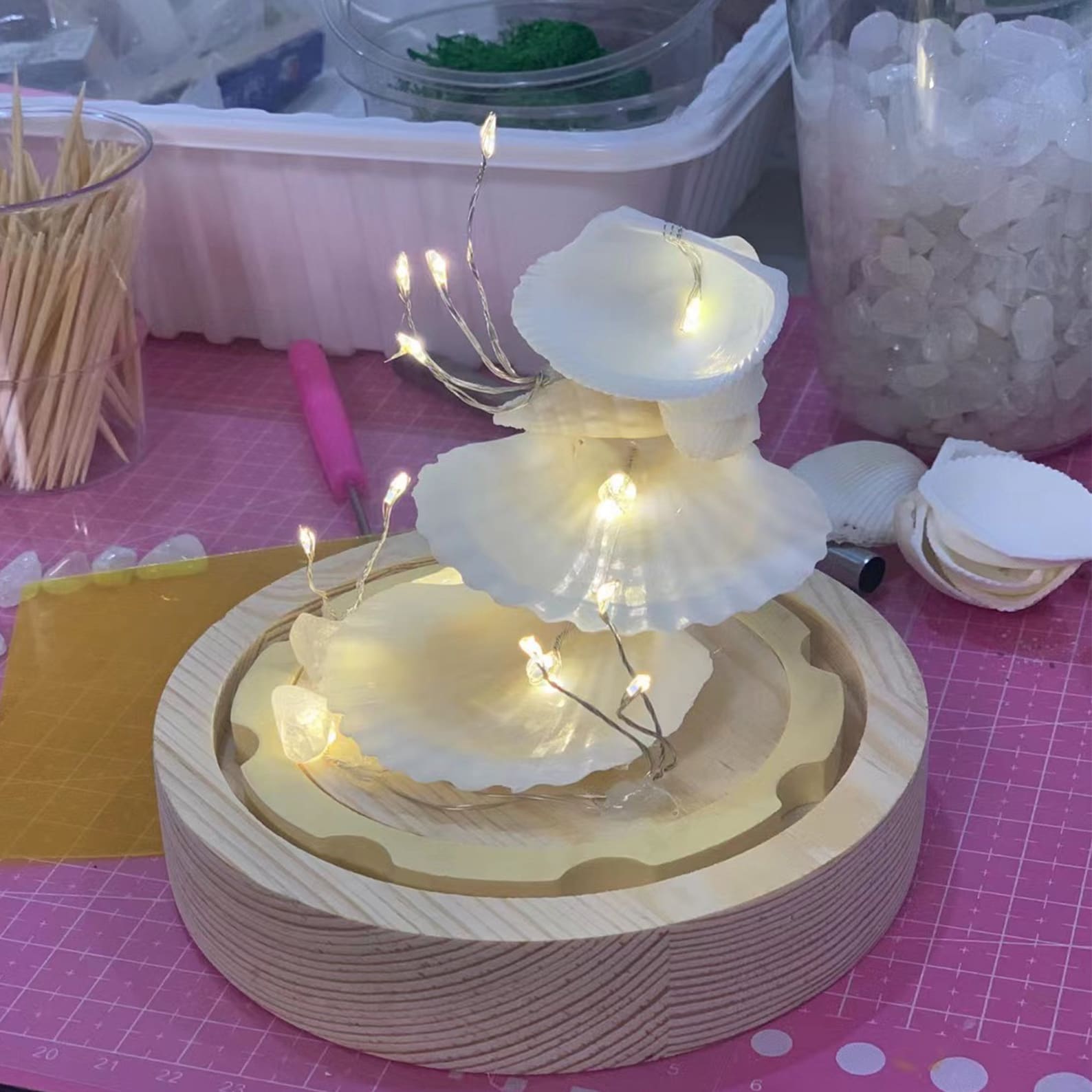 Fantastic Sea Clam Pearl Night Light Shell & Pearl Night Lamp Ocean ...