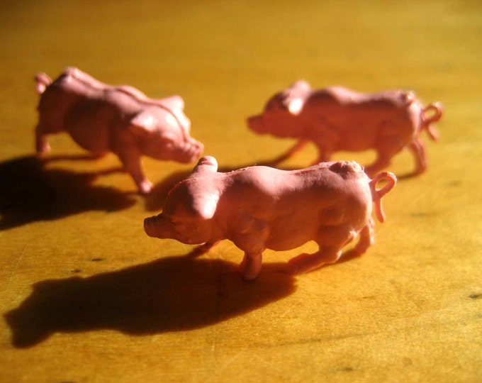 Three Little Piggies... Mini Plastic Pigs- Destash - Etsy