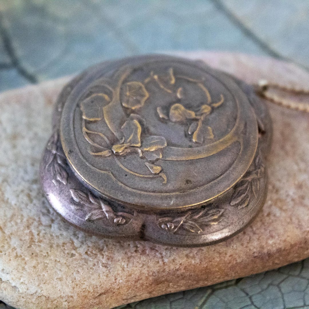 Antique Art Nouveau Locket Pendant With Inside Mirror: on Gold Tone ...
