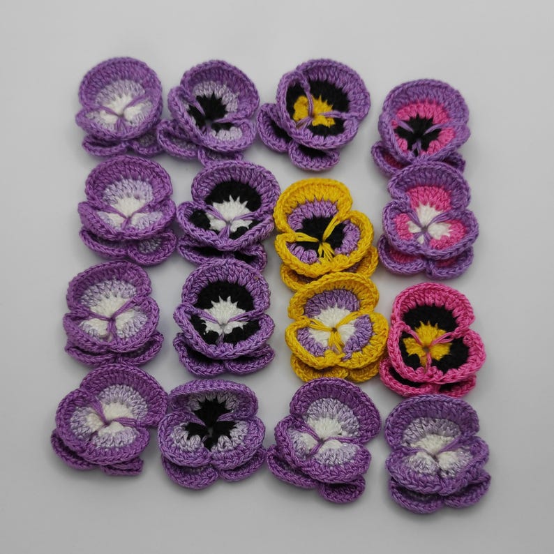 Set of 16 Crocheted Violet Flowers for Applique, Clothing Decor,bag ...