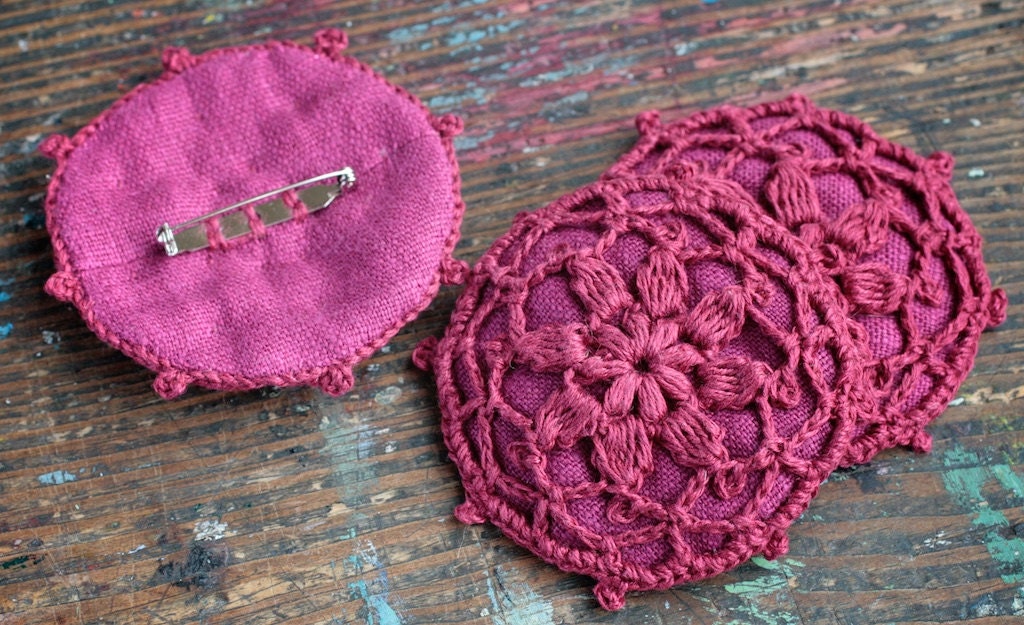 Linen crochet motif brooch badge | Etsy