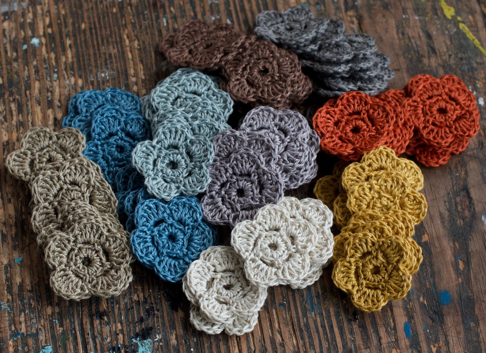 Crocheted Linen Flowers Set of 10 - Etsy