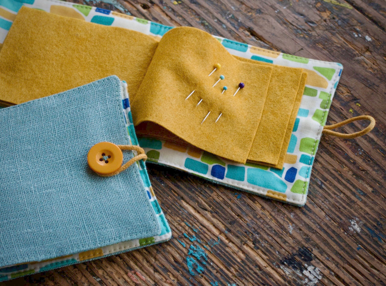 Small Linen Needle Book - Mint - Etsy