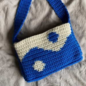 Yin and Yang Crochet Bag Pattern | Two-coloured Unique Crochet Bag - Etsy