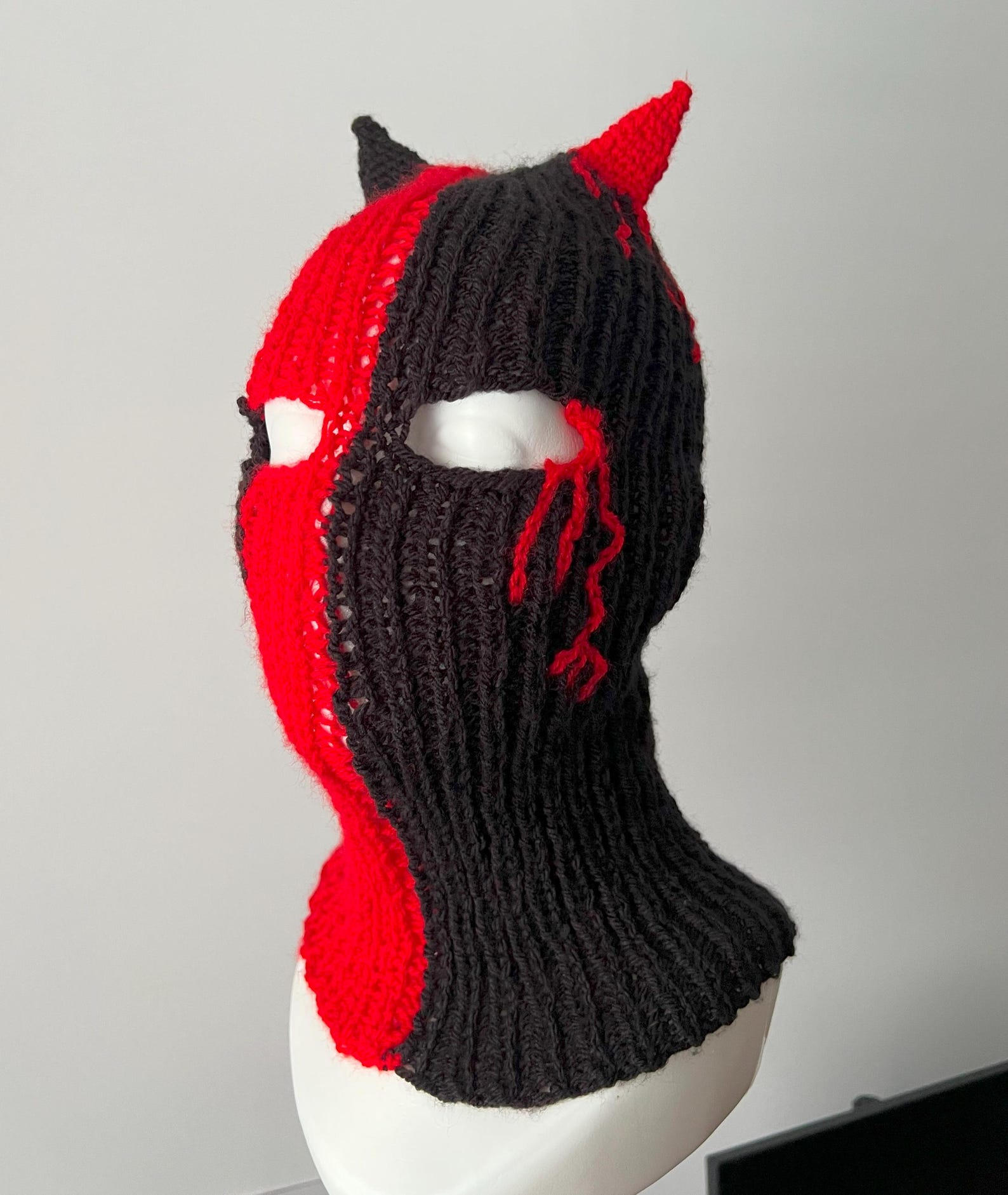 Handmade Knit Horned Balaclava, Devil Ski Mask - Halloween Cosplay - Etsy