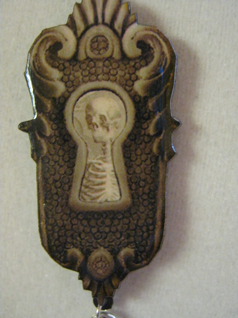 Skeleton Keyhole and Skull Key Necklace | Etsy