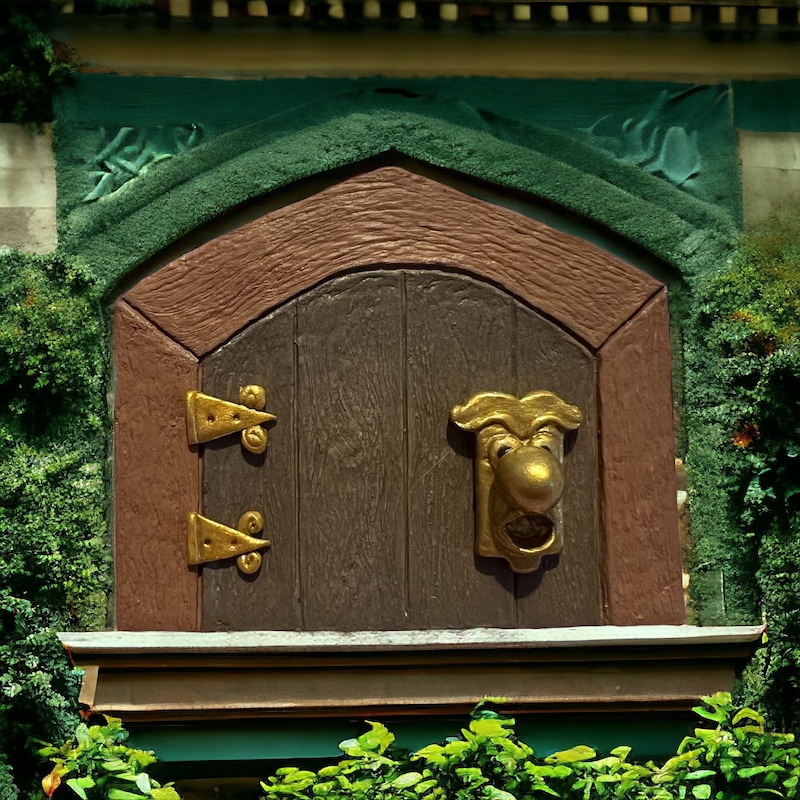 Alice Doorknob - Etsy