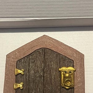 Alice in Wonderland Fairy Door With 3D Hand Sculpted and Hand Painted ...