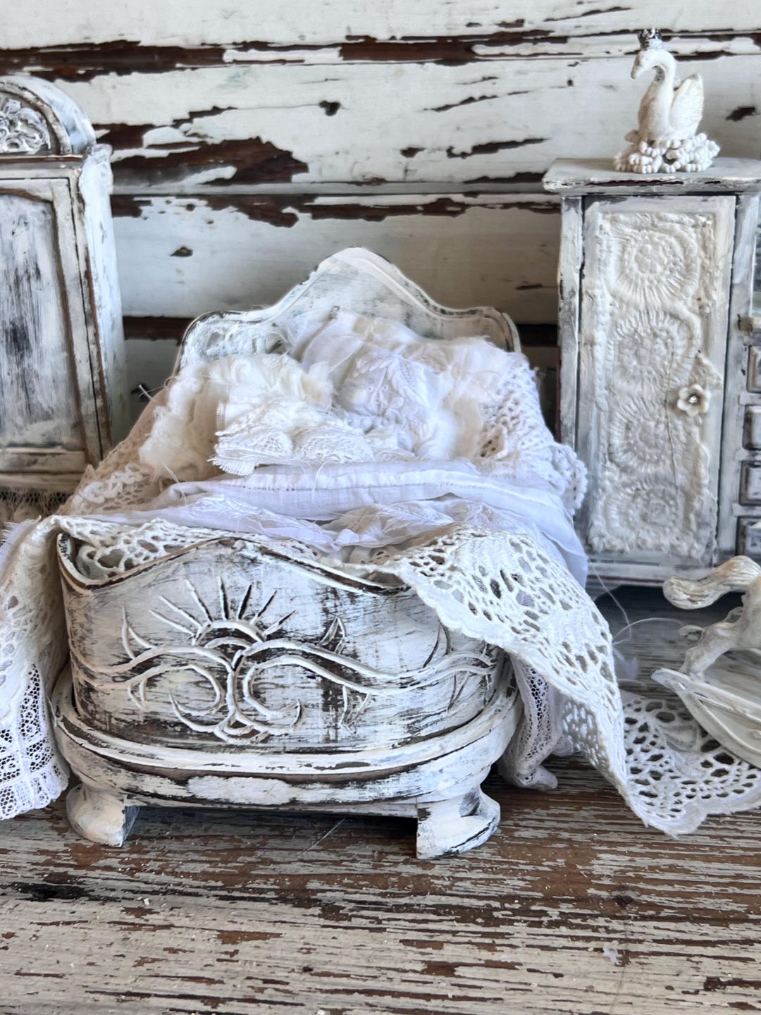 Victorian Dollhouse Belter Wooden Bed, Miniature Wooden Bed, Dollhouse ...