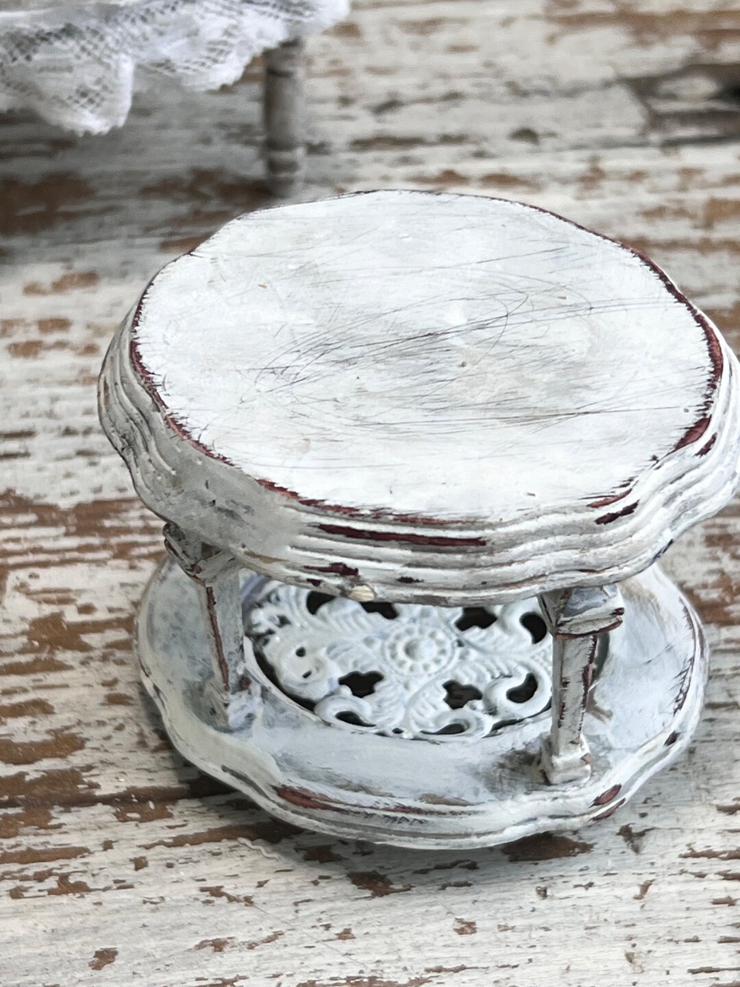Miniature End Table , Bespaq Dollhouse Oval End Table, Shabby Chic ...