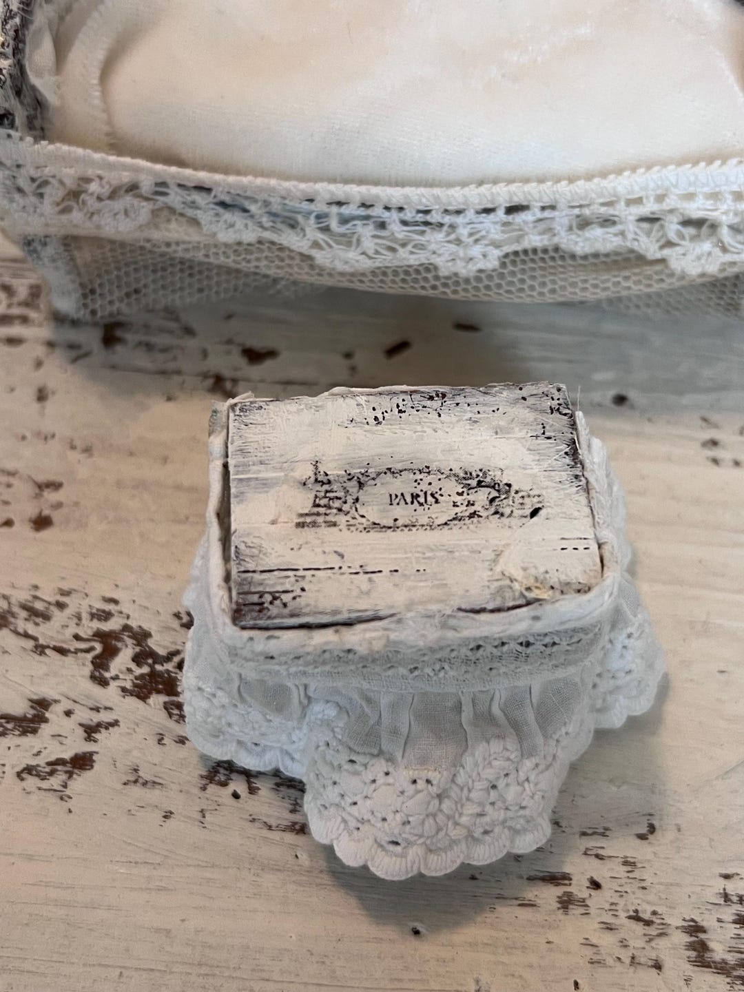 Miniature Dollhouse Footstool, Victorian Dollhouse , Miniature Foot ...