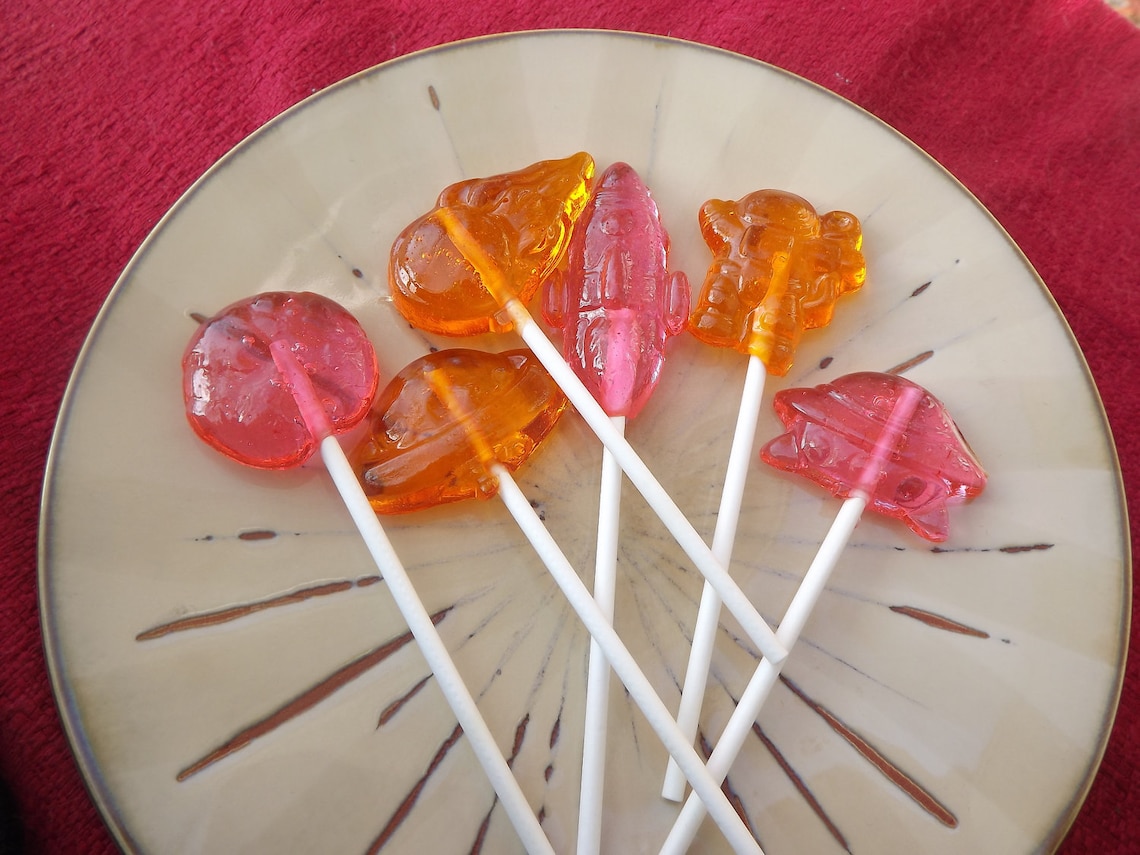 12 Space Lollipops Saturn Rocketship Earth Alien Comet Birthday ...