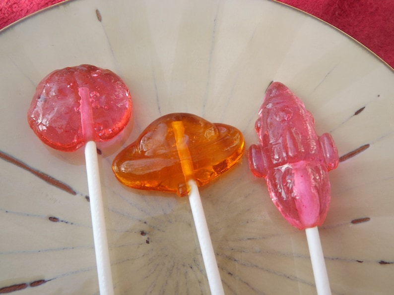 12 Space Lollipops Saturn Rocketship Earth Alien Comet Birthday ...