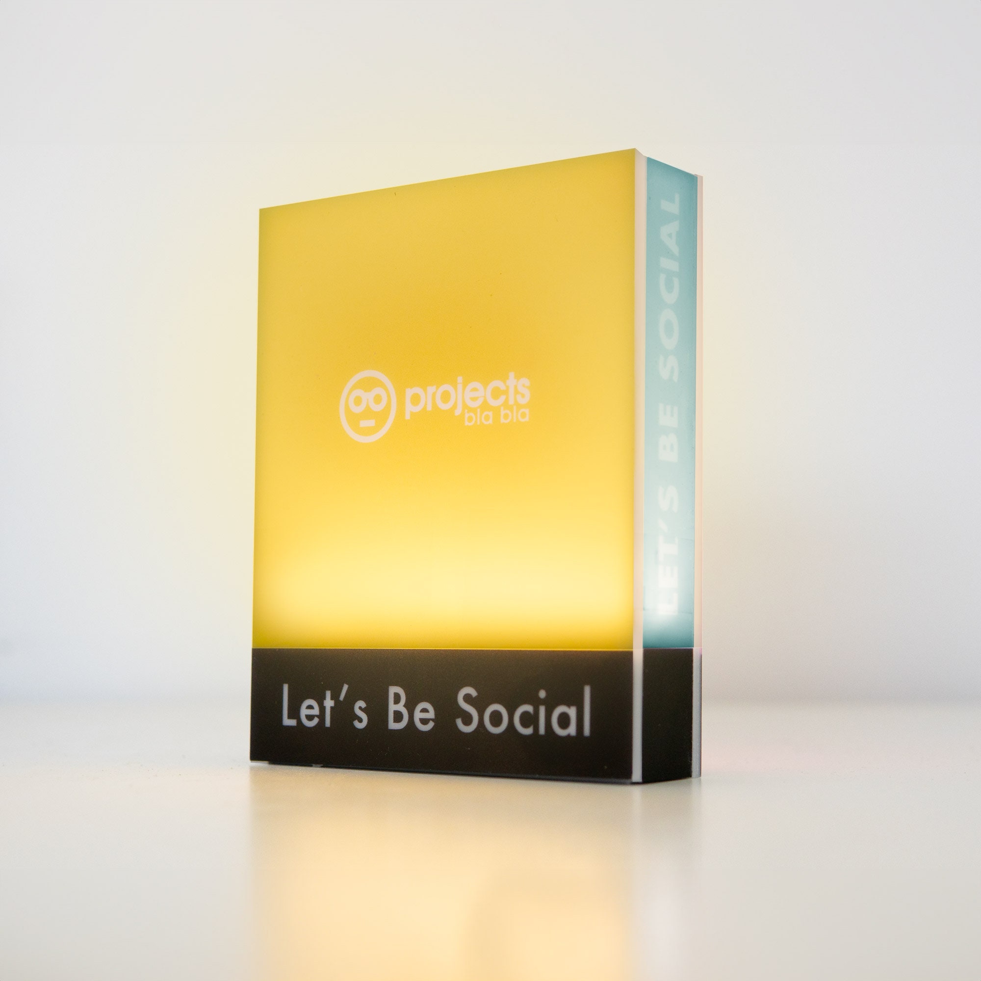 Rechargeable Custom LED Qr Code | Social Media Sign Scan to Pay ...