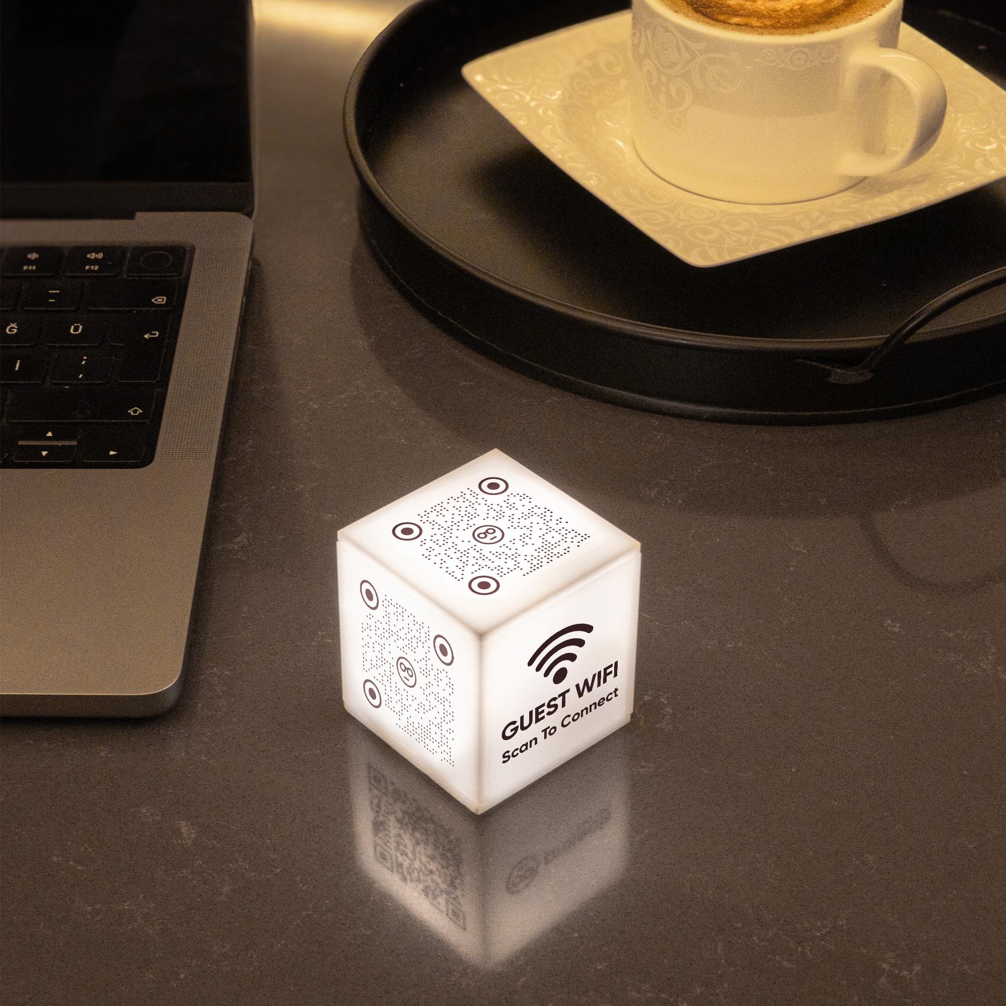 Rechargeable Custom LED Qr Code Cubes, Multi Qr Code Sign, Payment Sign ...